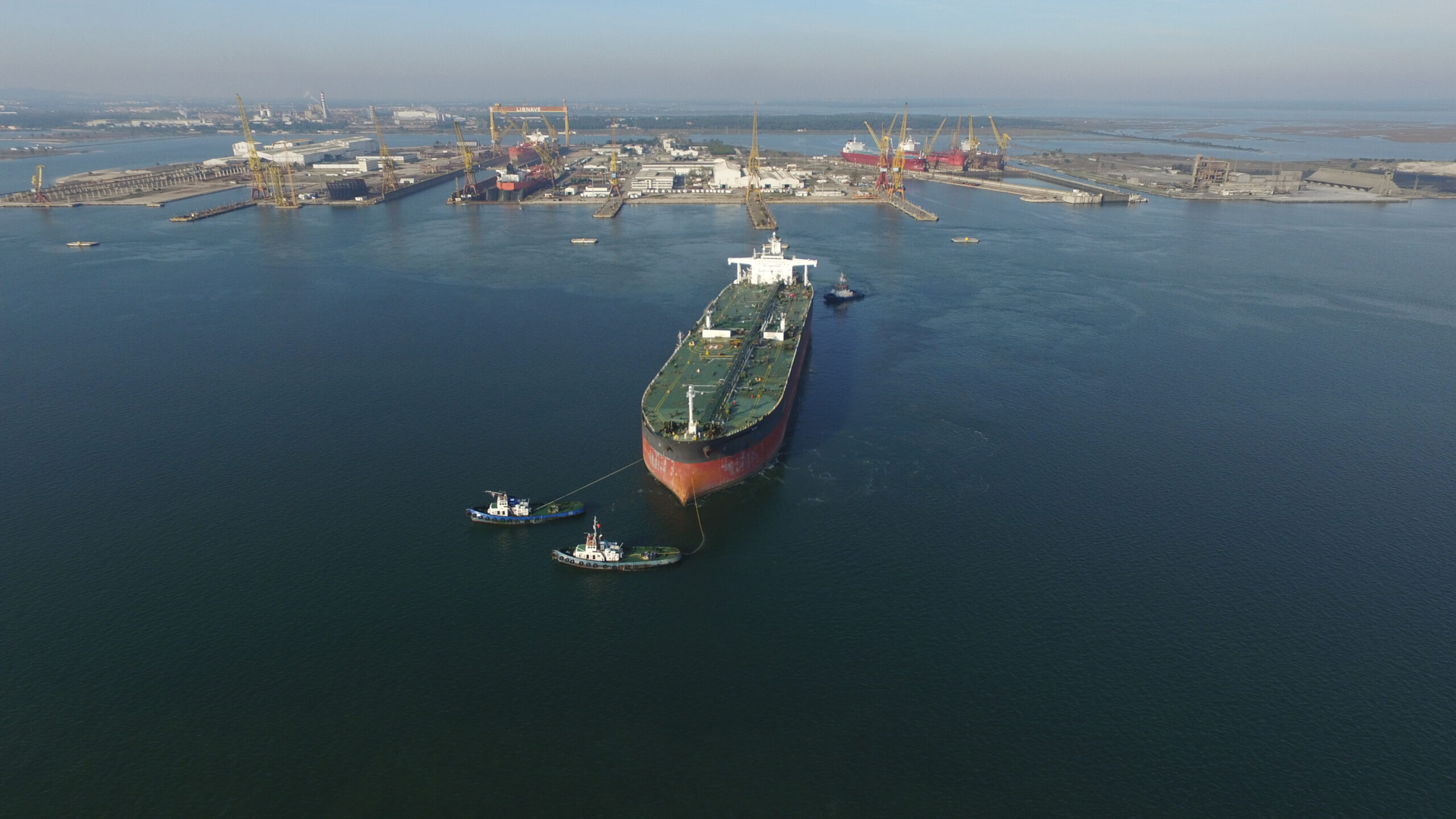 Lisnave - Step-by-step: Dry-docking process | Syncview / Lisbon ...