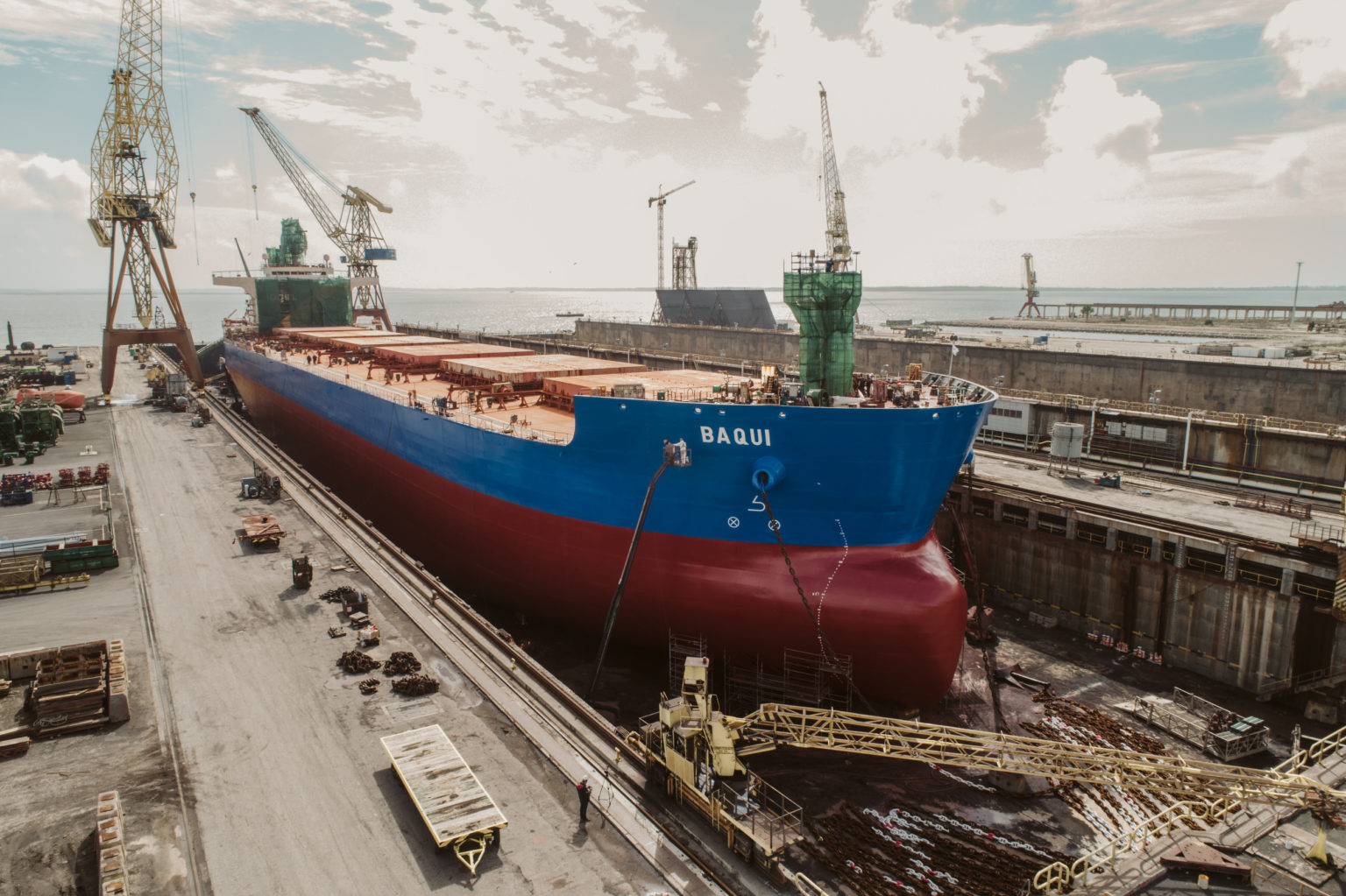 Dry-docking at Lisnave Shipyard, Portugal - HB TAMBAQUI | Syncview ...